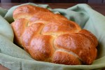 Rich and Beautiful Braided Swiss Bread – Züpfe | CutterLight